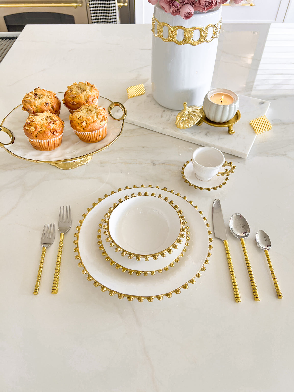White and Gold Beaded Dinnerware 5 pcs Set | HTS DECOR