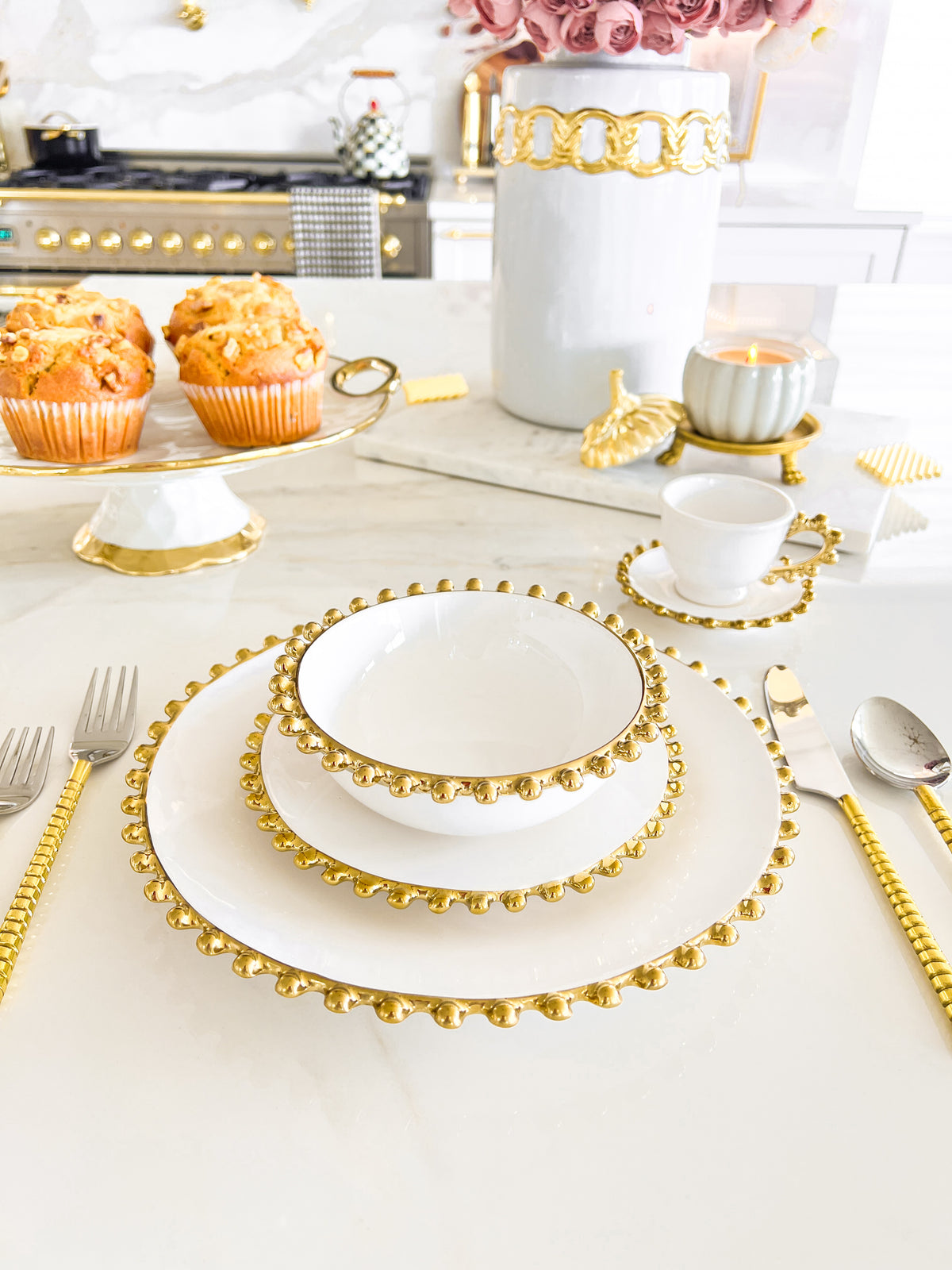 White and Gold Beaded Dinnerware 5 pcs Set | HTS DECOR